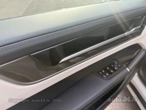 Pelēks Porsche Cayenne 2025 Tallina, ar dzinēja tilpumu 3.00 L un nobraukumu 11 tūkst. km par 135900 €, foto 20 vietnē AUTOMOTO.COM.LV