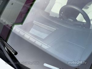Pelēks Porsche Cayenne 2025 Tallina, ar dzinēja tilpumu 3.00 L un nobraukumu 11 tūkst. km par 135900 €, foto 22 vietnē AUTOMOTO.COM.LV