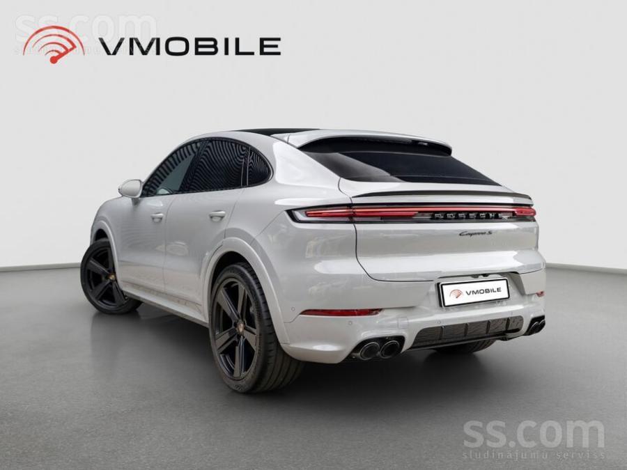 Pelēks Porsche Cayenne 2025 Rīga, ar dzinēja tilpumu 4.00 L un nobraukumu 10 tūkst. km par 141290 €, foto 3 vietnē AUTOMOTO.COM.LV
