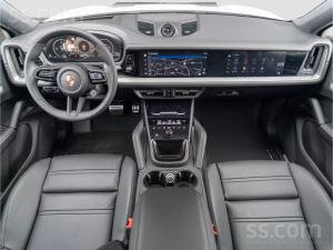 Pelēks Porsche Cayenne 2025 Rīga, ar dzinēja tilpumu 4.00 L un nobraukumu 10 tūkst. km par 141290 €, foto 7 vietnē AUTOMOTO.COM.LV