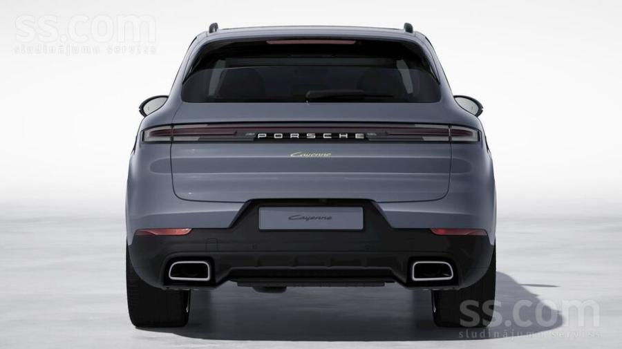 Pelēks Porsche Cayenne 2025 Rīga, ar dzinēja tilpumu 3.00 L un nobraukumu 22 tūkst. km par 96000 €, foto 8 vietnē AUTOMOTO.COM.LV