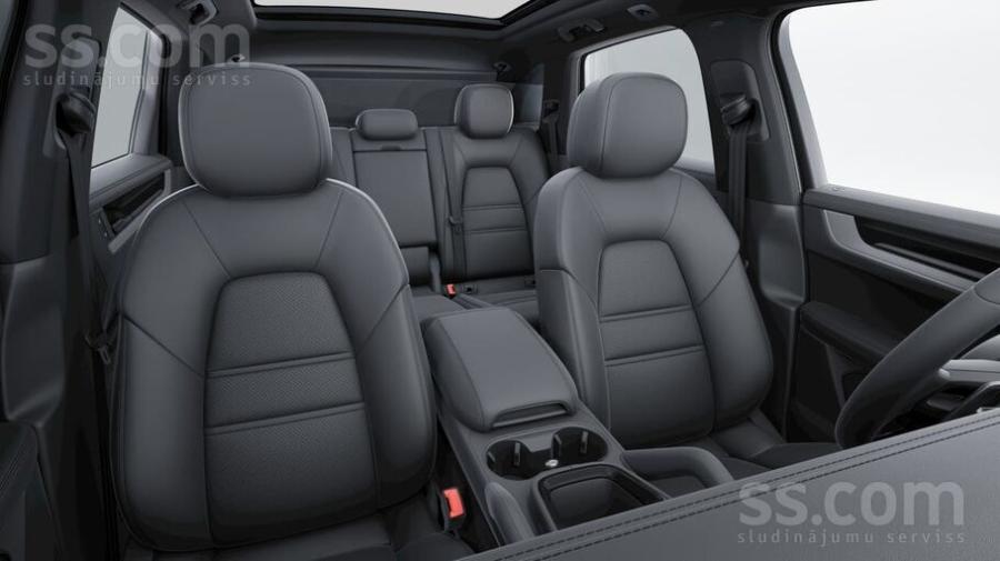 Pelēks Porsche Cayenne 2025 Rīga, ar dzinēja tilpumu 3.00 L un nobraukumu 22 tūkst. km par 96000 €, foto 11 vietnē AUTOMOTO.COM.LV