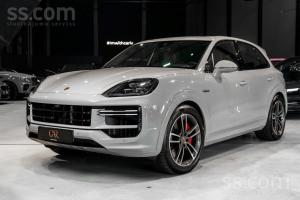 Grey Porsche Cayenne 2025 in Riga, with an engine capacity of 4.00 L and mileage of 24 thousand km for 147000 €, photo  on AUTOMOTO.COM.LV