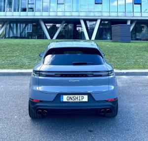 Grey Porsche Cayenne 2025 in Vilnius, with an engine capacity of 3.00 L and mileage of 7 thousand km for 95500 €, photo 7 on AUTOMOTO.COM.LV