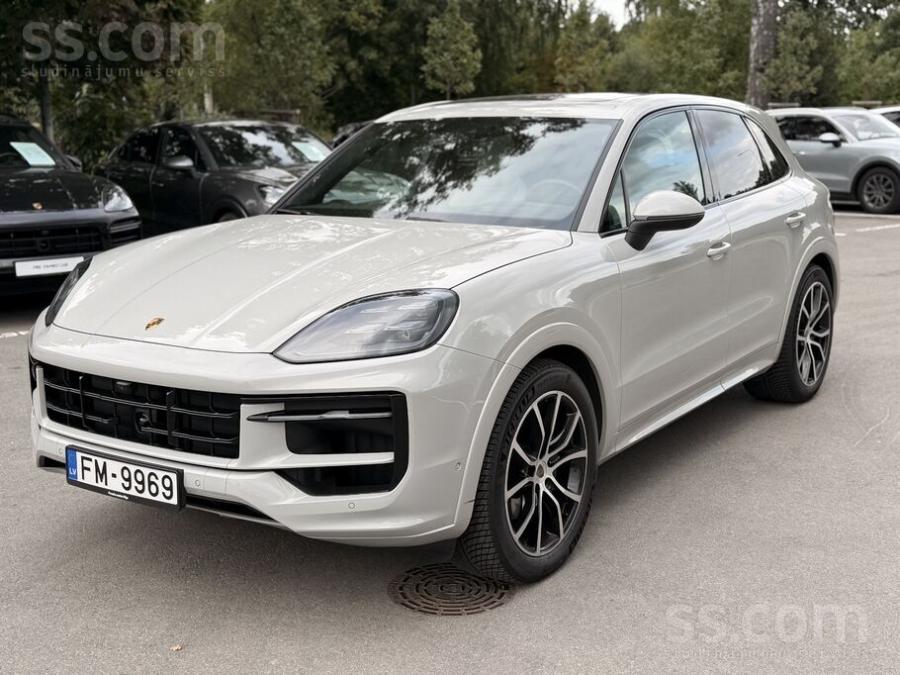 Pelēks Porsche Cayenne 2025 Rīga, ar dzinēja tilpumu 3.00 L un nobraukumu 16 tūkst. km par 90700 €, foto 3 vietnē AUTOMOTO.COM.LV