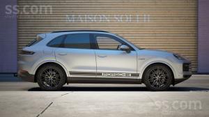Pelēks Porsche Cayenne 2025 Rīga, ar dzinēja tilpumu 3.00 L un nobraukumu 13 tūkst. km par 95000 €, foto 7 vietnē AUTOMOTO.COM.LV