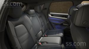 Pelēks Porsche Cayenne 2025 Rīga, ar dzinēja tilpumu 3.00 L un nobraukumu 13 tūkst. km par 95000 €, foto 14 vietnē AUTOMOTO.COM.LV