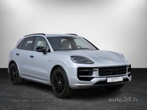 Серый Порше Каен 2026 в Таллин, объемом двигателя 3.00 л и пробегом 3 тыс. км за 141000 €, фото 4 на AUTOMOTO.COM.LV