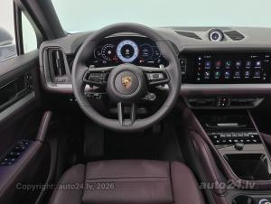 Grey Porsche Cayenne 2026 in Tallinn, with an engine capacity of 3.00 L and mileage of 8 thousand km for 129000 €, photo 17 on AUTOMOTO.COM.LV