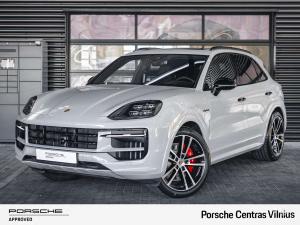 Pelēks Porsche Cayenne 2026 Viļņa, ar dzinēja tilpumu 3.00 L un nobraukumu 3 tūkst. km par 149023 €, foto  vietnē AUTOMOTO.COM.LV