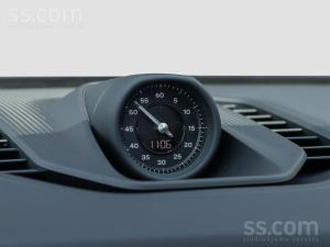 Pelēks Porsche Cayenne 2026 Rīga, ar dzinēja tilpumu 3.60 L un nobraukumu 8 tūkst. km par 139900 €, foto 9 vietnē AUTOMOTO.COM.LV