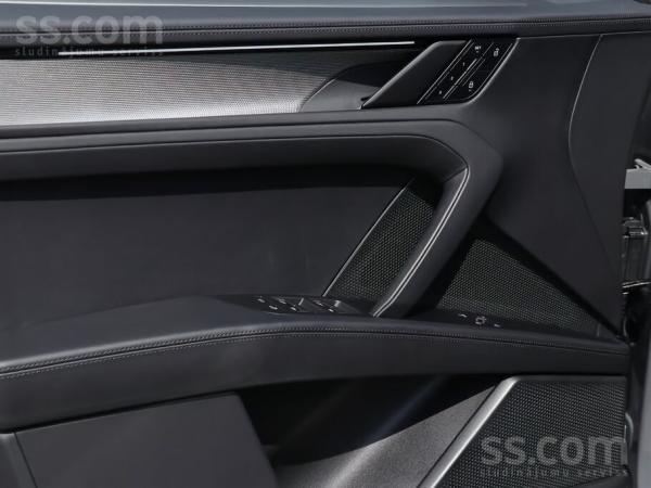 Grey Porsche Cayenne 2026 in Riga, with an engine capacity of 3.60 L and mileage of 8 thousand km for 139900 €, photo 9 on AUTOMOTO.COM.LV