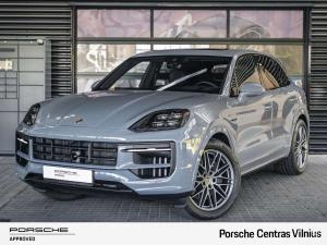 Pelēks Porsche Cayenne 2026 Viļņa, ar dzinēja tilpumu 3.00 L un nobraukumu 3 tūkst. km par 128550 €, foto  vietnē AUTOMOTO.COM.LV