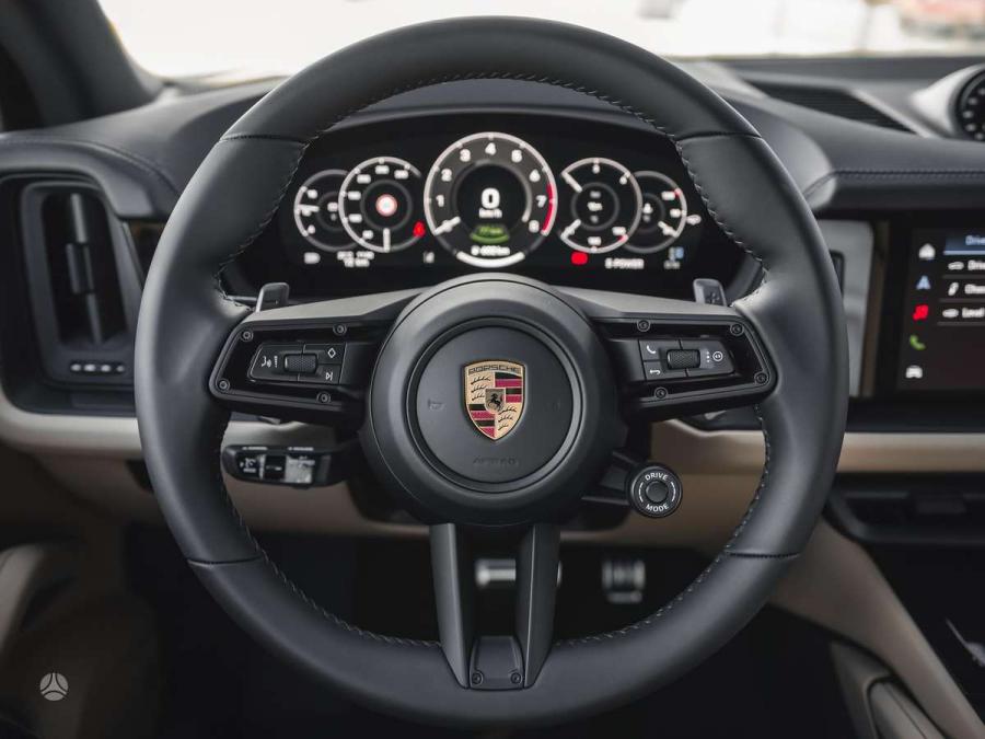 Pelēks Porsche Cayenne 2026 Viļņa, ar dzinēja tilpumu 3.00 L un nobraukumu 3 tūkst. km par 136323 €, foto 28 vietnē AUTOMOTO.COM.LV