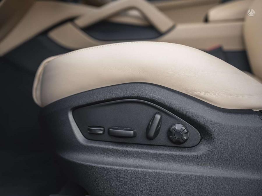 Pelēks Porsche Cayenne 2026 Viļņa, ar dzinēja tilpumu 3.00 L un nobraukumu 3 tūkst. km par 136323 €, foto 37 vietnē AUTOMOTO.COM.LV