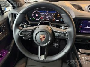 Grey Porsche Cayenne 2026 in Riga, with an engine capacity of 3.00 L and mileage of 19 thousand km for 115000 €, photo 33 on AUTOMOTO.COM.LV