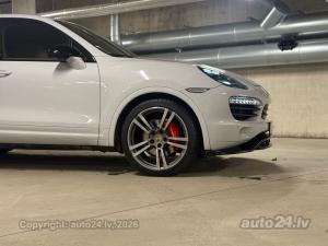 Pelēks Porsche Cayenne 2011 Tallina, ar dzinēja tilpumu 3.00 L un nobraukumu 0 tūkst. km par 17500 €, foto 6 vietnē AUTOMOTO.COM.LV