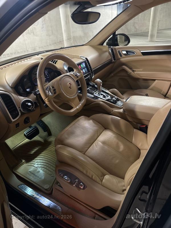 Pelēks Porsche Cayenne 2011 Tallina, ar dzinēja tilpumu 3.00 L un nobraukumu 0 tūkst. km par 17500 €, foto 8 vietnē AUTOMOTO.COM.LV