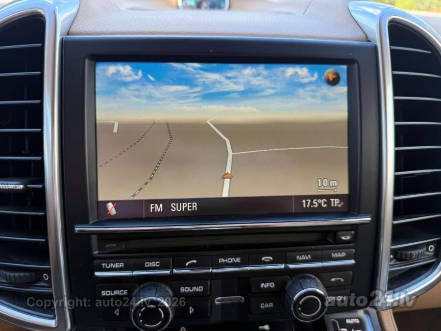 Pelēks Porsche Cayenne 2011 Tallina, ar dzinēja tilpumu 3.00 L un nobraukumu 282 tūkst. km par 14990 €, foto 28 vietnē AUTOMOTO.COM.LV