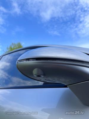 Pelēks Porsche Cayenne 2017 Tallina, ar dzinēja tilpumu 3.00 L un nobraukumu 124 tūkst. km par 39000 €, foto 12 vietnē AUTOMOTO.COM.LV