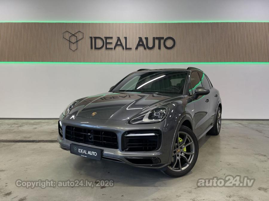 Pelēks Porsche Cayenne 2021 Tallina, ar dzinēja tilpumu 3.00 L un nobraukumu 81 tūkst. km par 66990 €, foto 1 vietnē AUTOMOTO.COM.LV