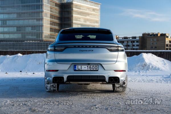 Pelēks Porsche Cayenne 2022 Rīga, ar dzinēja tilpumu 4.00 L un nobraukumu 69 tūkst. km par 87900 €, foto 4 vietnē AUTOMOTO.COM.LV