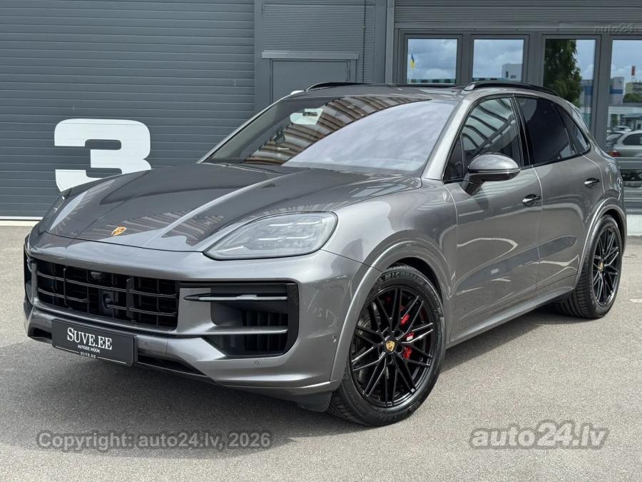 Grey Porsche Cayenne 2023 in Tallinn, with an engine capacity of 4.00 L and mileage of 58 thousand km for 94995 €, photo 3 on AUTOMOTO.COM.LV