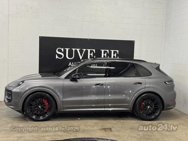 Porsche Cayenne 2023 in Tallinn on AUTOMOTO.COM.LV Grey Porsche Cayenne 2023 in Tallinn, with an engine capacity of 4.00 L and mileage of 58 thousand km for 94995 €, photo 5 on AUTOMOTO.COM.LV
