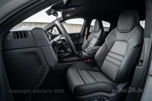 Pelēks Porsche Cayenne 2026 Tartu, ar dzinēja tilpumu 4.00 L un nobraukumu 3 tūkst. km par 177900 €, foto 13 vietnē AUTOMOTO.COM.LV