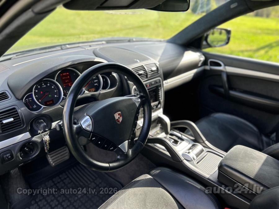 Porsche Cayenne 2008 Tallina, ar dzinēja tilpumu 4.80 L un nobraukumu 207 tūkst. km par 8500 €, foto 5 vietnē AUTOMOTO.COM.LV