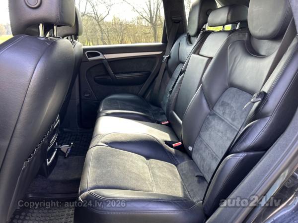 Porsche Cayenne 2008 Tallina, ar dzinēja tilpumu 4.80 L un nobraukumu 207 tūkst. km par 8500 €, foto 7 vietnē AUTOMOTO.COM.LV