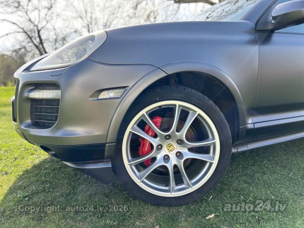 Porsche Cayenne 2008 Tallina, ar dzinēja tilpumu 4.80 L un nobraukumu 207 tūkst. km par 8500 €, foto 9 vietnē AUTOMOTO.COM.LV