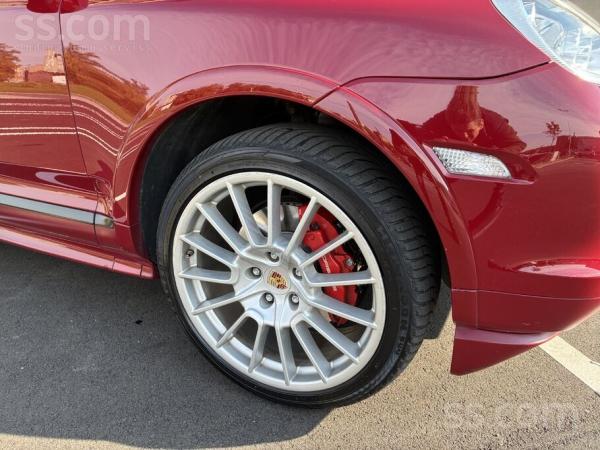 Красный Порше Каен 2008 в Рига, объемом двигателя 4.80 л и пробегом 245 тыс. км за 19900 €, фото 6 на AUTOMOTO.COM.LV