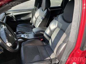 Red Porsche Cayenne 2008 in Riga, with an engine capacity of 4.80 L and mileage of 245 thousand km for 19900 €, photo 8 on AUTOMOTO.COM.LV