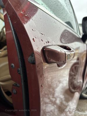 Sarkans Porsche Cayenne 2010 Tartu, ar dzinēja tilpumu 4.80 L un nobraukumu 240 tūkst. km par 15900 €, foto 18 vietnē AUTOMOTO.COM.LV