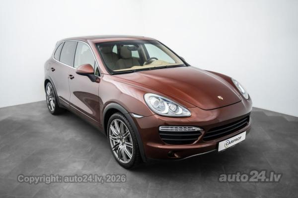 Sarkans Porsche Cayenne 2010 Tallina, ar dzinēja tilpumu 4.80 L un nobraukumu 241 tūkst. km par 16999 €, foto 4 vietnē AUTOMOTO.COM.LV