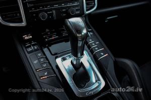 Sarkans Porsche Cayenne 2013 Tallina, ar dzinēja tilpumu 3.00 L un nobraukumu 290 tūkst. km par 19999 €, foto 15 vietnē AUTOMOTO.COM.LV