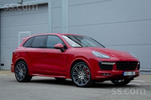 Sarkans Porsche Cayenne 2016 Rīga, ar dzinēja tilpumu 3.60 L un nobraukumu 126 tūkst. km par 39900 €, foto 15 vietnē AUTOMOTO.COM.LV