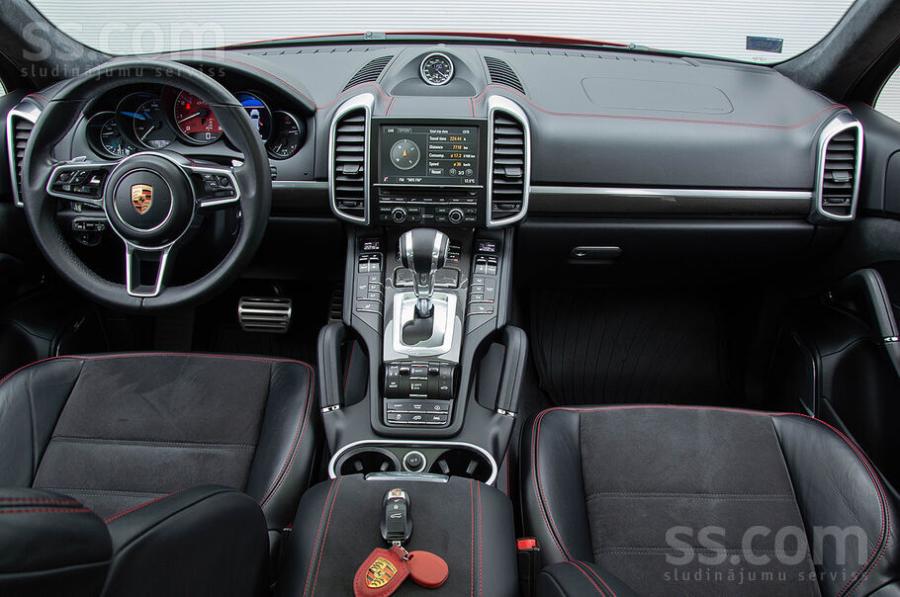 Sarkans Porsche Cayenne 2016 Rīga, ar dzinēja tilpumu 3.60 L un nobraukumu 126 tūkst. km par 39900 €, foto 17 vietnē AUTOMOTO.COM.LV