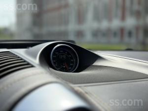 Sarkans Porsche Cayenne 2016 Jelgava, ar dzinēja tilpumu 3.00 L un nobraukumu 224 tūkst. km par 24900 €, foto 29 vietnē AUTOMOTO.COM.LV
