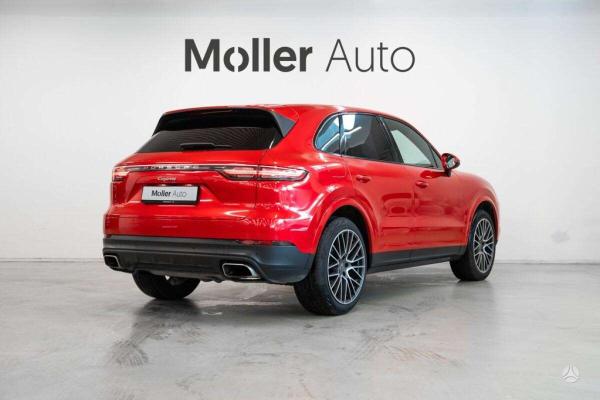 Sarkans Porsche Cayenne 2018 Viļņa, ar dzinēja tilpumu 3.00 L un nobraukumu 108 tūkst. km par 35900 €, foto 3 vietnē AUTOMOTO.COM.LV