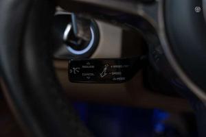 Sarkans Porsche Cayenne 2018 Viļņa, ar dzinēja tilpumu 3.00 L un nobraukumu 108 tūkst. km par 35900 €, foto 14 vietnē AUTOMOTO.COM.LV