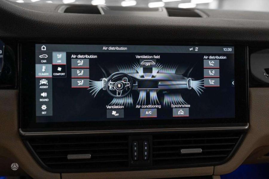 Sarkans Porsche Cayenne 2018 Viļņa, ar dzinēja tilpumu 3.00 L un nobraukumu 108 tūkst. km par 35900 €, foto 18 vietnē AUTOMOTO.COM.LV