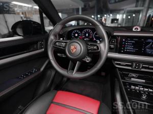 Red Porsche Cayenne 2025 in Riga, with an engine capacity of 3.00 L and mileage of 36 thousand km for 90700 €, photo 5 on AUTOMOTO.COM.LV