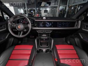 Red Porsche Cayenne 2025 in Riga, with an engine capacity of 3.00 L and mileage of 36 thousand km for 90700 €, photo 6 on AUTOMOTO.COM.LV
