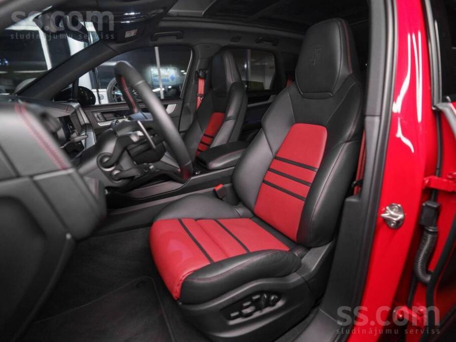 Red Porsche Cayenne 2025 in Riga, with an engine capacity of 3.00 L and mileage of 36 thousand km for 90700 €, photo 20 on AUTOMOTO.COM.LV