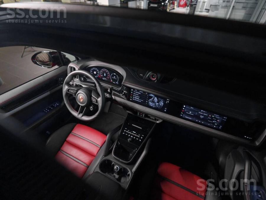 Red Porsche Cayenne 2025 in Riga, with an engine capacity of 3.00 L and mileage of 36 thousand km for 90700 €, photo 25 on AUTOMOTO.COM.LV