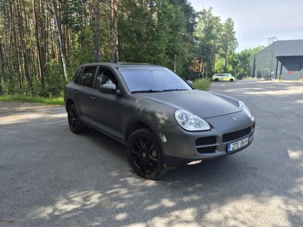 Porsche Cayenne 2006 Tallina, ar dzinēja tilpumu 4.50 L un nobraukumu 333 tūkst. km par 3200 €, foto 9 vietnē AUTOMOTO.COM.LV