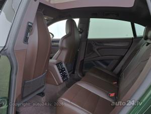 Porsche Cayenne 2026 in Tallinn, with an engine capacity of 0.00 L and mileage of 4 thousand km for 153000 €, photo 13 on AUTOMOTO.COM.LV