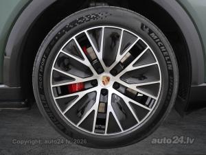 Porsche Cayenne 2026 in Tallinn, with an engine capacity of 0.00 L and mileage of 4 thousand km for 153000 €, photo 22 on AUTOMOTO.COM.LV